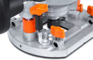 8 Best Wood Routers under 100 – Reviewed and Rated (Jul. 2021)