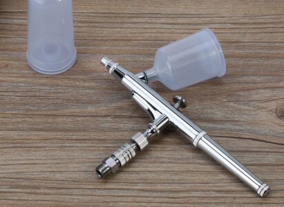 Airbrush Types: Basic Info & Examples